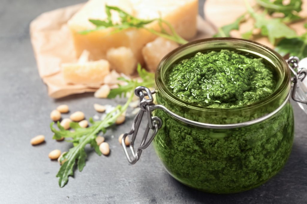 Pesto di Rucola, la ricetta per un condimento delizioso